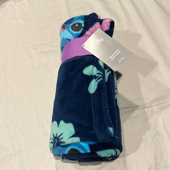 Disney | Bedding | Disney Stitch Throw | Poshmark